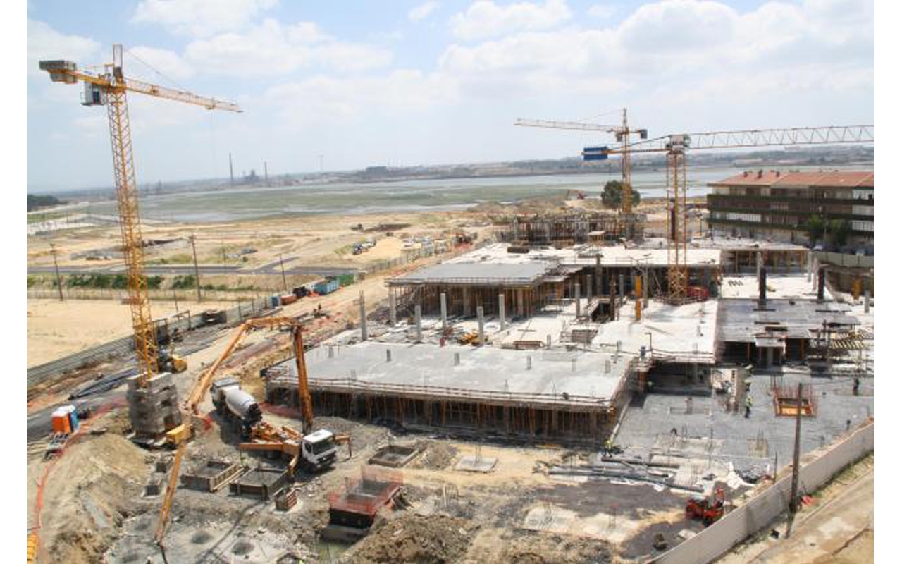 CONTINENTE BARREIRO - Grupo Confrasilvas