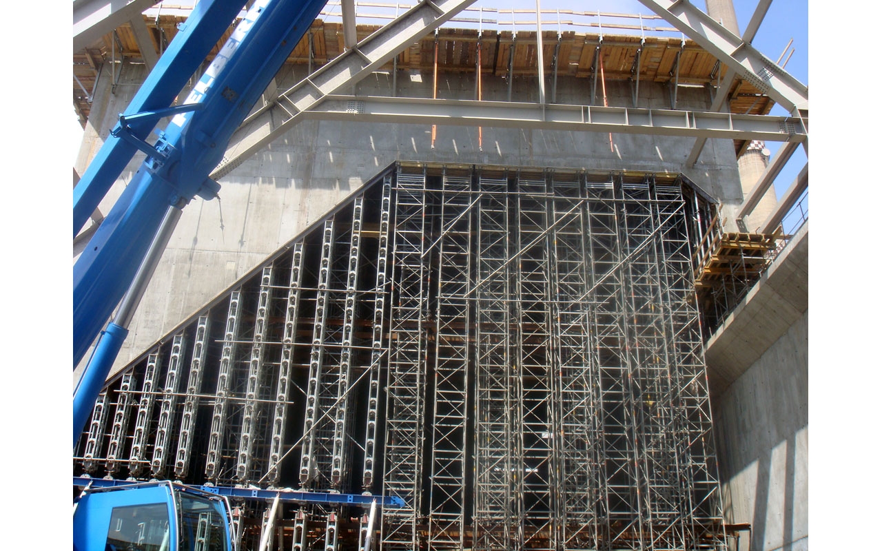 TURCENI POWER PLANT - Grupo Confrasilvas